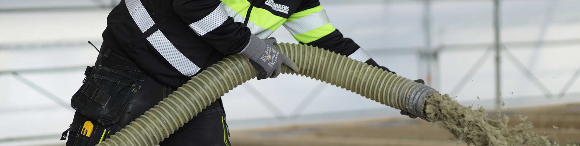 Isolera vind | Lösull på vindsbjälklag | Sjömarkens Isolering